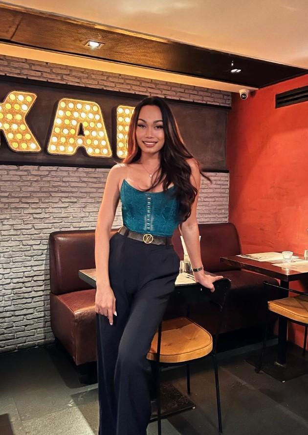 Check In Bar, Soi 10 Sukhumvit - Page 31 - Bangkok - LadyBoyReview
