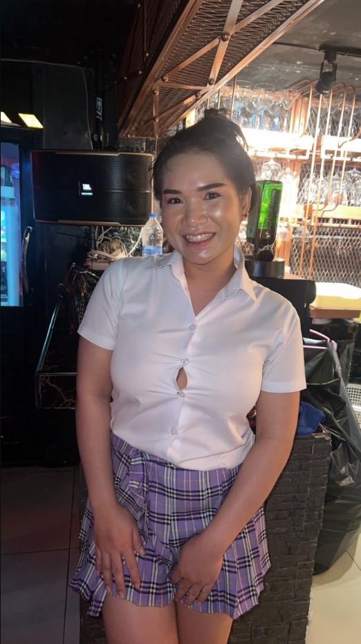 Check In Bar, Soi 10 Sukhumvit - Page 33 - Bangkok - LadyBoyReview